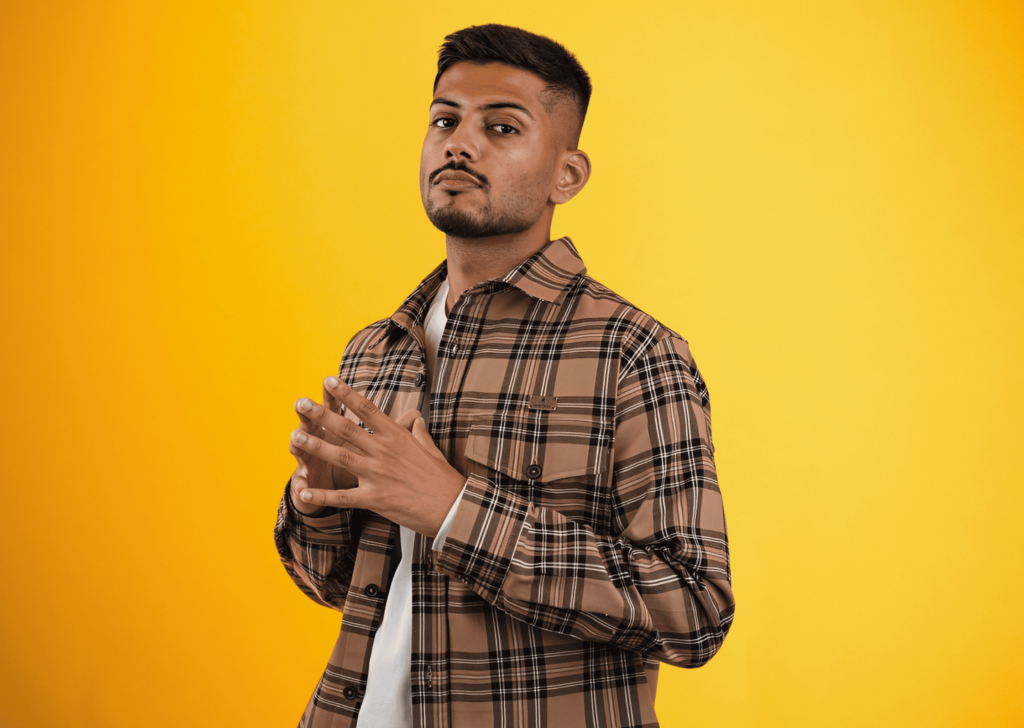 Shlok Srivastava (Tech Burner) Biography, Age, Girlfriend, Income and ...